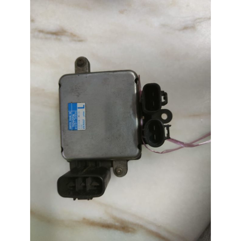 Toyota Radiator Cooling Fan Sensor Computer Controller module ECU DENSO ...