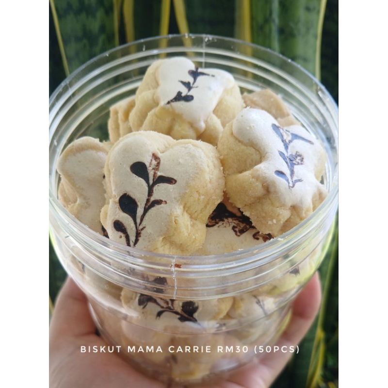 Biskut Raya Mama Carrie | Shopee Malaysia