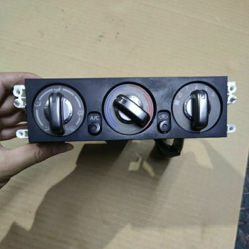 NISSAN X TRAIL T30 AIRCOND CONTROL PANEL (ORIGINAL USED JAPAN) | Shopee ...