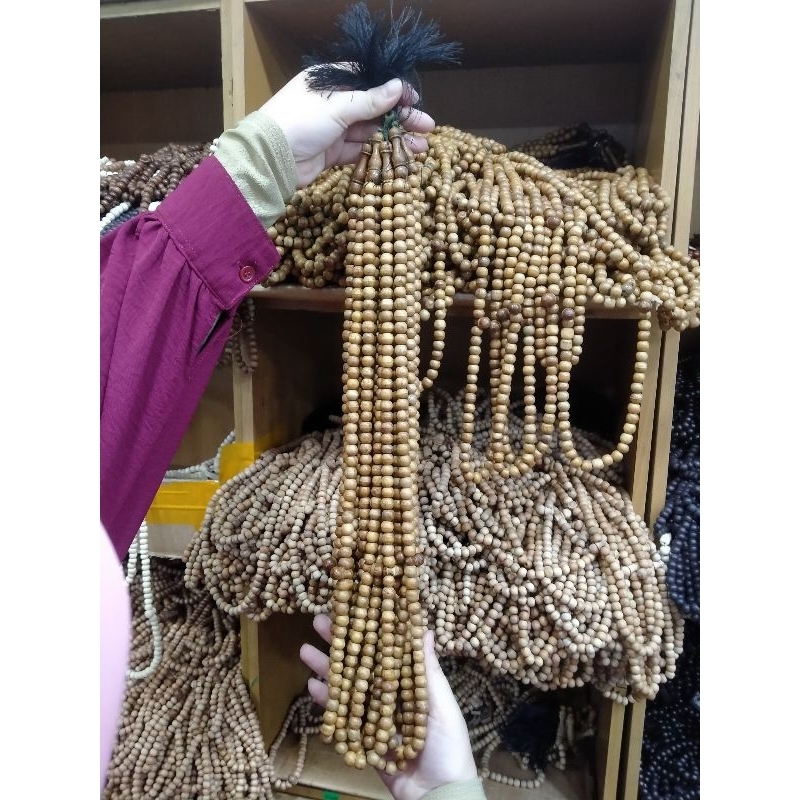 Tasbih Kayu Gaharu Berbau Wangi 99 Biji Saiz 9mm. | Shopee Malaysia