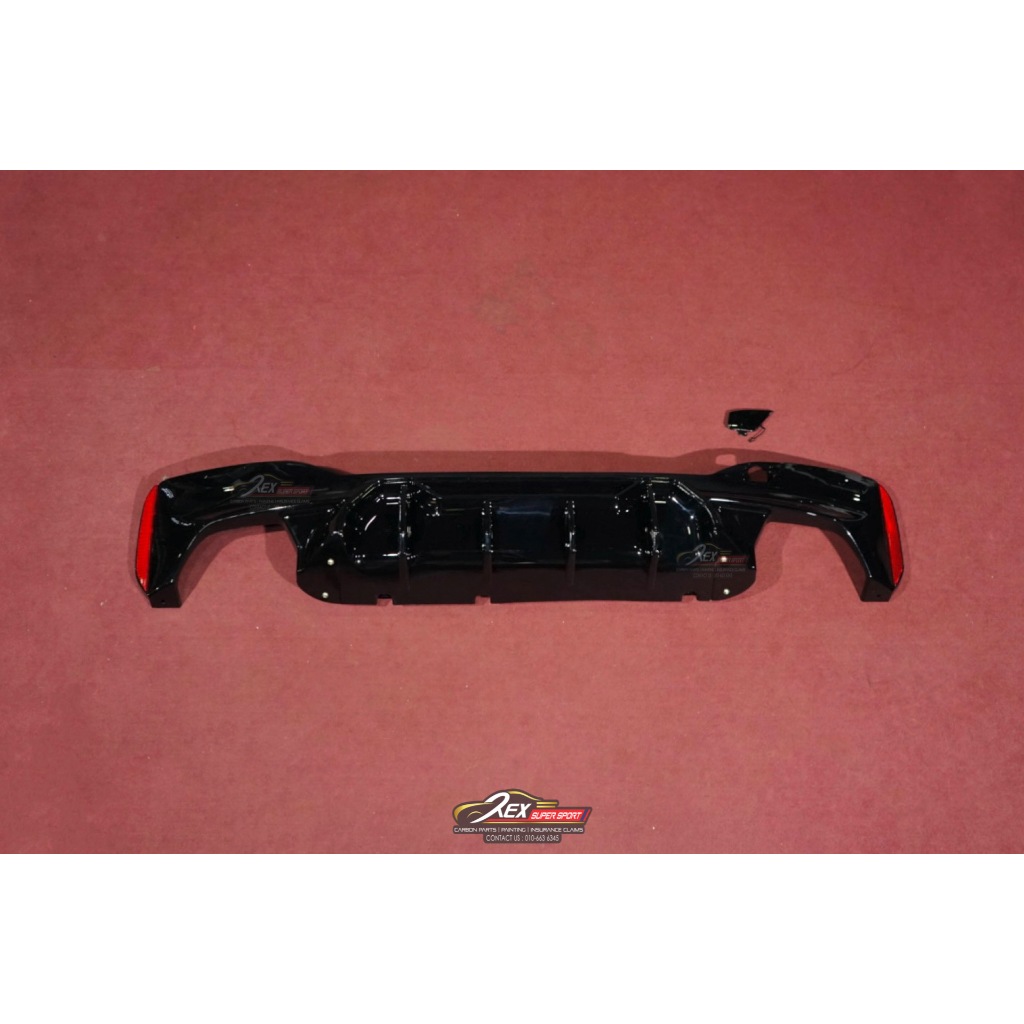 BMW 5 Sereis G30 / G30 LCI Rear Diffuser M5 Pro Gloss Black | Shopee ...