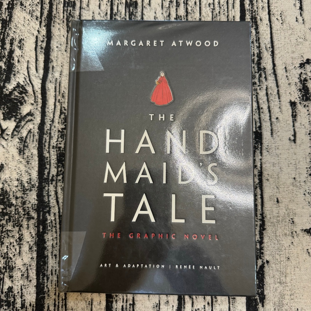 [💯 Ori] The Handmaid's Tale: The Graphic Novel by Margaret Atwood ...