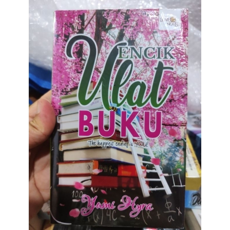 Encik Ulat Buku - Yumi Hyra (NEW WITH DEFECT) | Shopee Malaysia