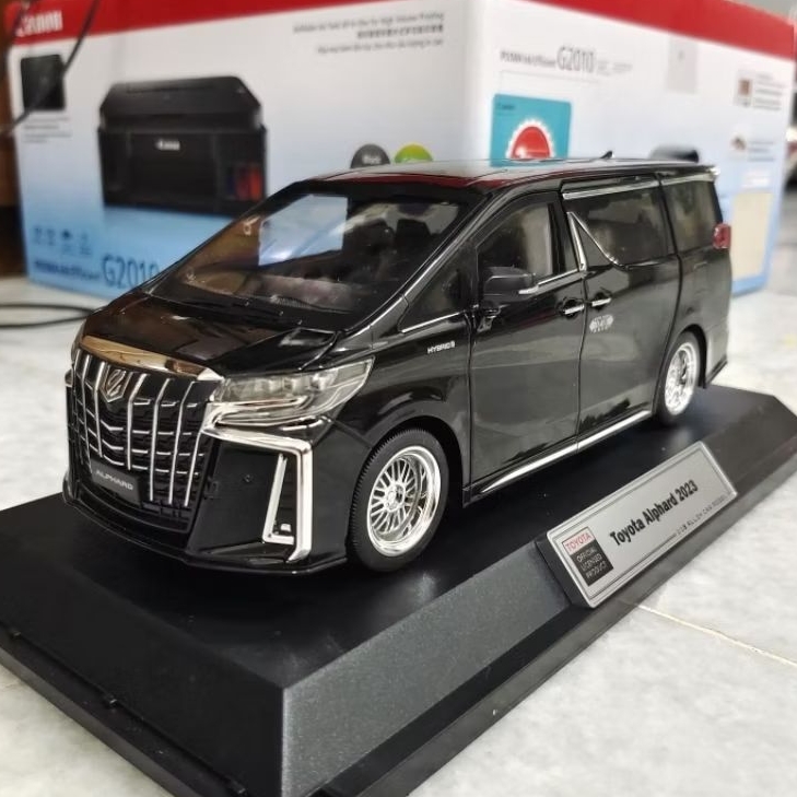 TOYOTA ALPHARD 2023 Diecast Scale 1/18 MPV Die Cast Model Premium Quality Big Size | Shopee Malaysia