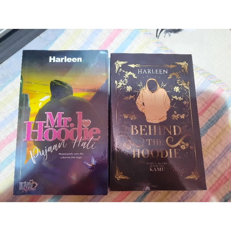 KOMBO MR HOODIE PUJAAN HATI & BEHIND THE HOODIE (HARLEEN) | Shopee Malaysia