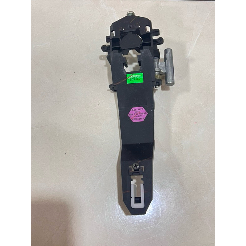 100% ORIGINAL PROTON GEN2 Exora REAR DOOR ADAPTOR PLATE DOOR HANDLE ...