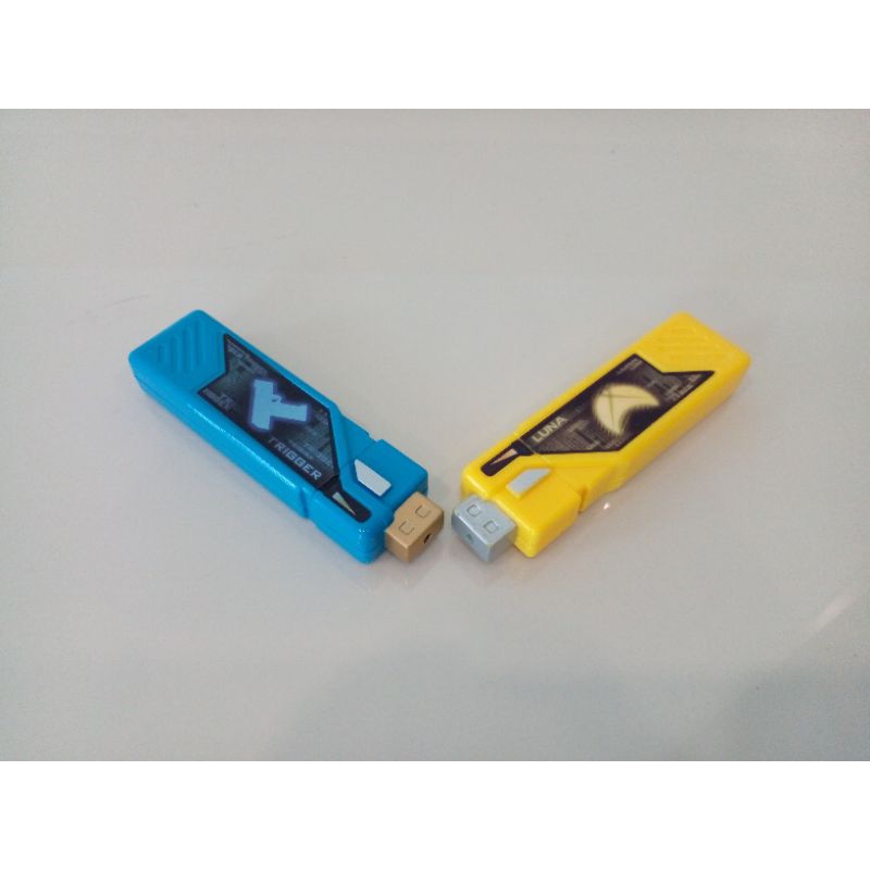 Kamen Rider W Trigger and Luna Gaia Memory set (hand writing pen ...