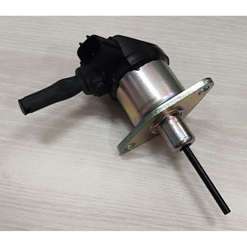 Kubota V2203 yanmar stop solenoid switch 1A021-60010 ready stock ...