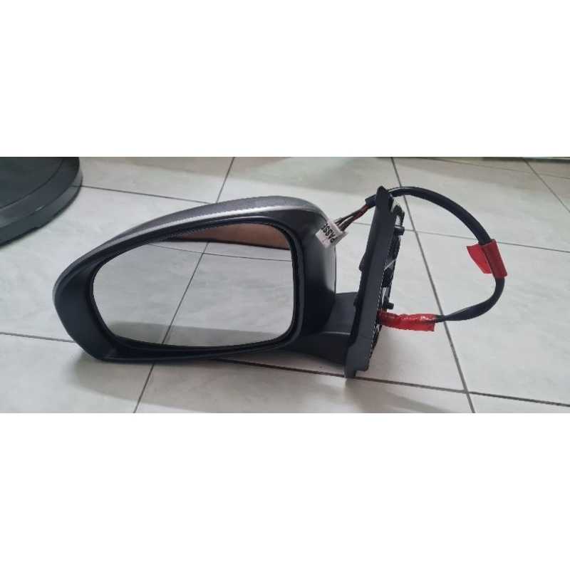 PERODUA BEZZA PREMIUM X ORIGINAL SIDE MIRROR LH (7 WIRE) | Shopee Malaysia