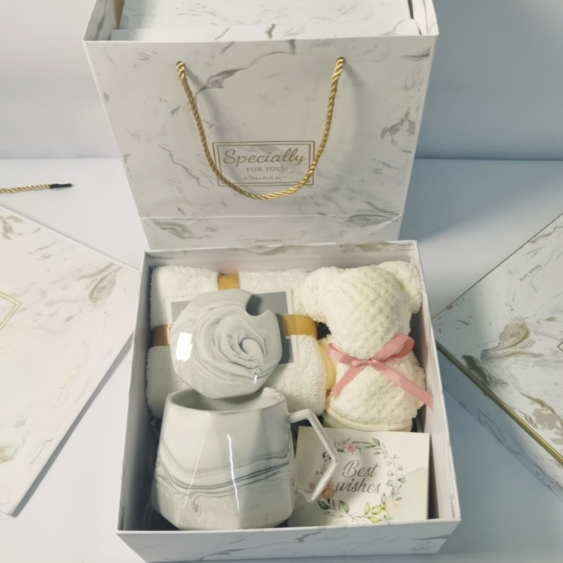 birthday gift festival present woman surprise gift box christmas gift ...