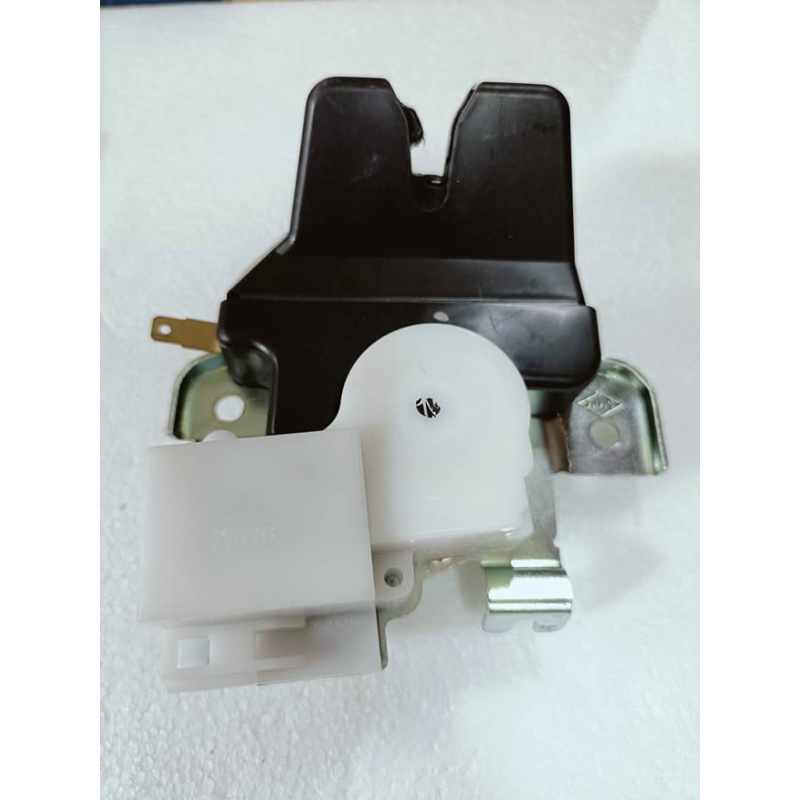 Original Proton Saga VVT rear bonnet lock | Shopee Malaysia