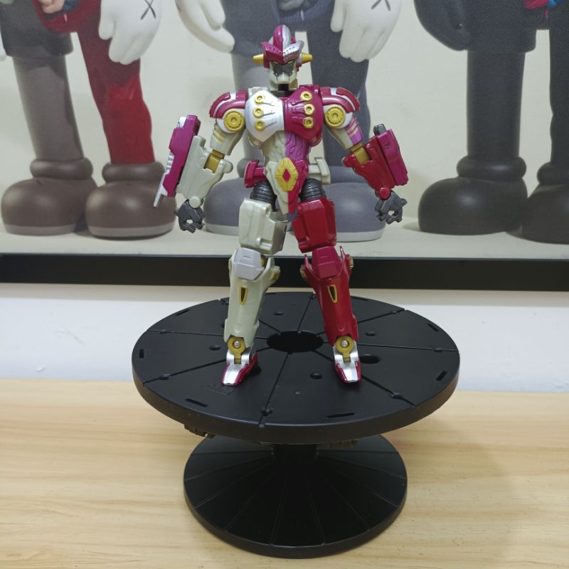 Bandai Ultraman Jean-Nine Ultra Change Series Figure Collection ...