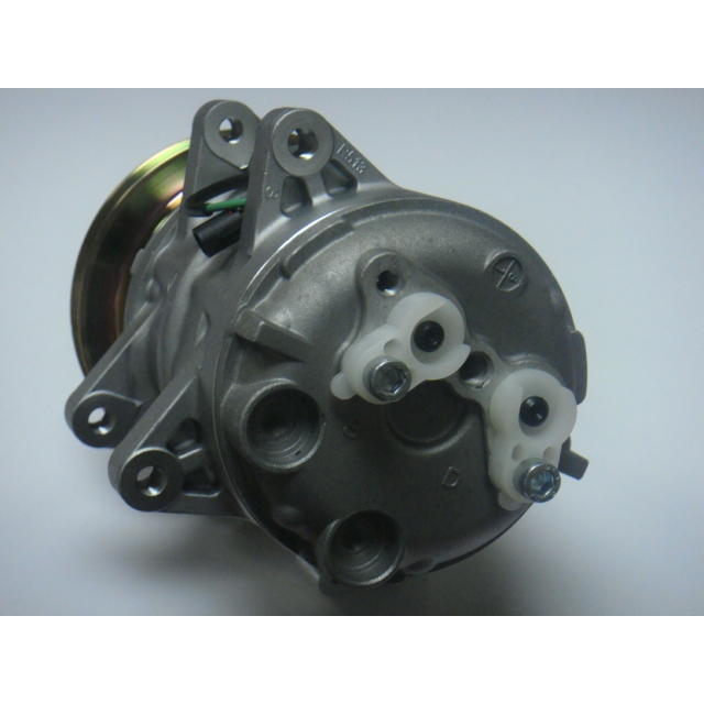 MGC ISUZU ELF,NKR AIRCOND COMPRESSOR PUMP 24V 1A BACK-RR 4 SD LEG-NEW ...