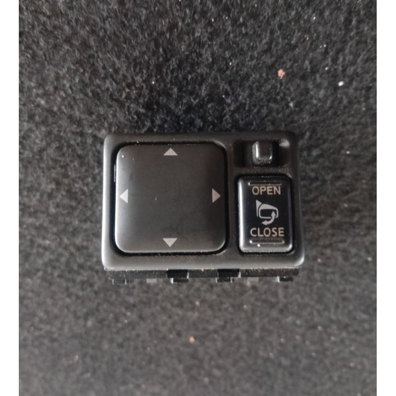 X-Trail NT30 side mirror switch (used Japan) | Shopee Malaysia