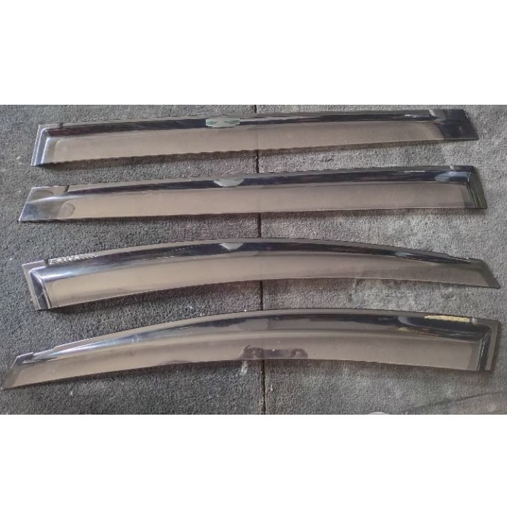 TOYOTA WISH ZGE20 DOOR VISOR 4 PCS SET USED IN GOOD CONDITION FROM ...
