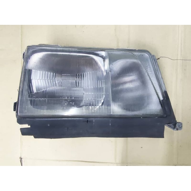 Mercedes benz w124 headlamp Mercedes benz w124 lampu besar Mercedes ...