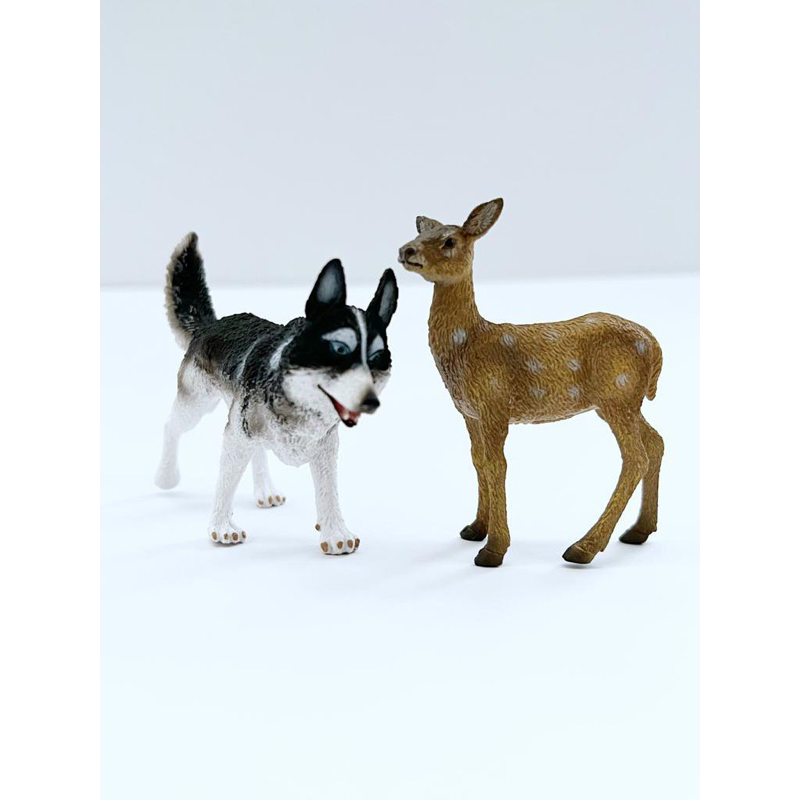 Siberian Husky And Red Deer Calf Figurines (Collecta) | Shopee Malaysia