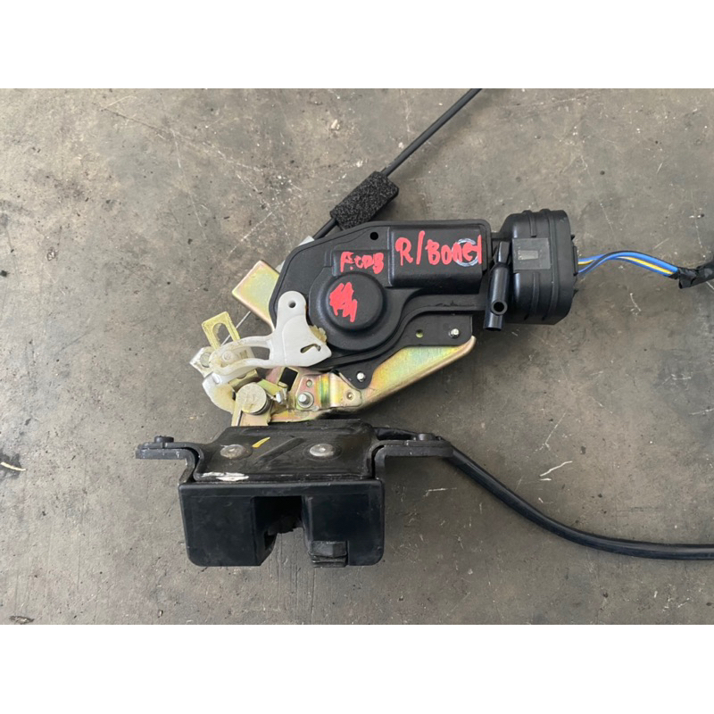 Toyota Estima Rear Bonet Lock For ACR30 1AZ 2AZ | Shopee Malaysia