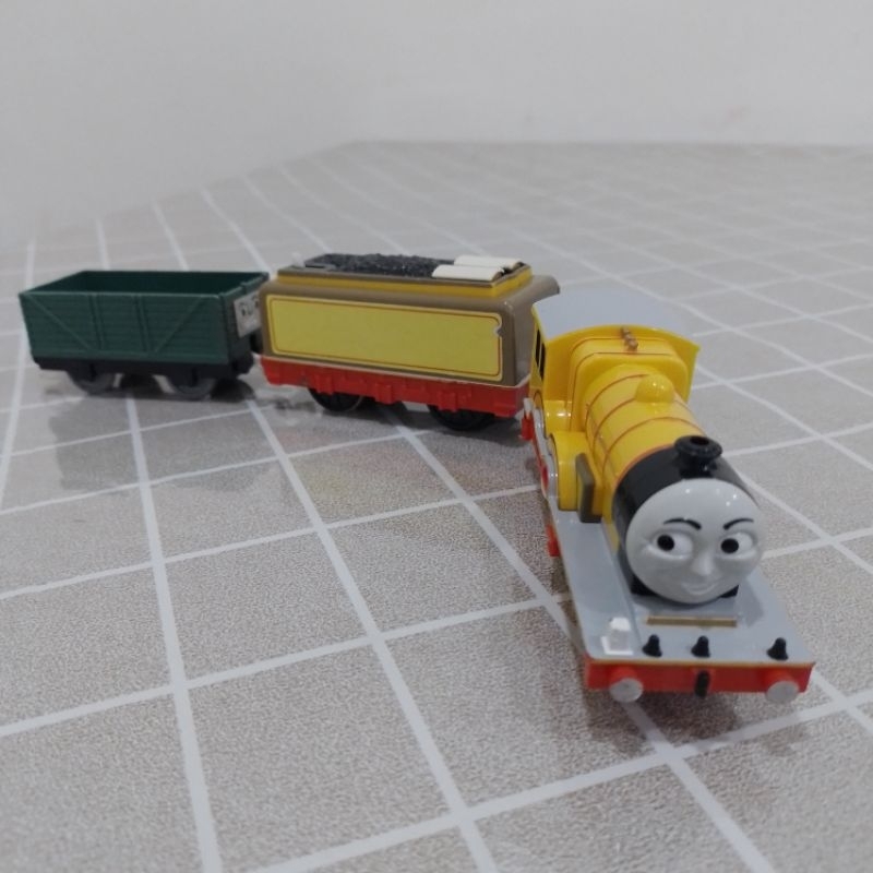 Plarail Thomas and Friends Molly Takara Tomy | Shopee Malaysia