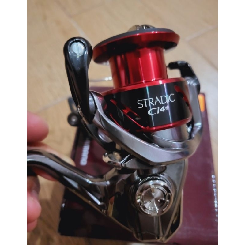 Shimano Stradic Ci4 C3000HG NOS | Shopee Malaysia