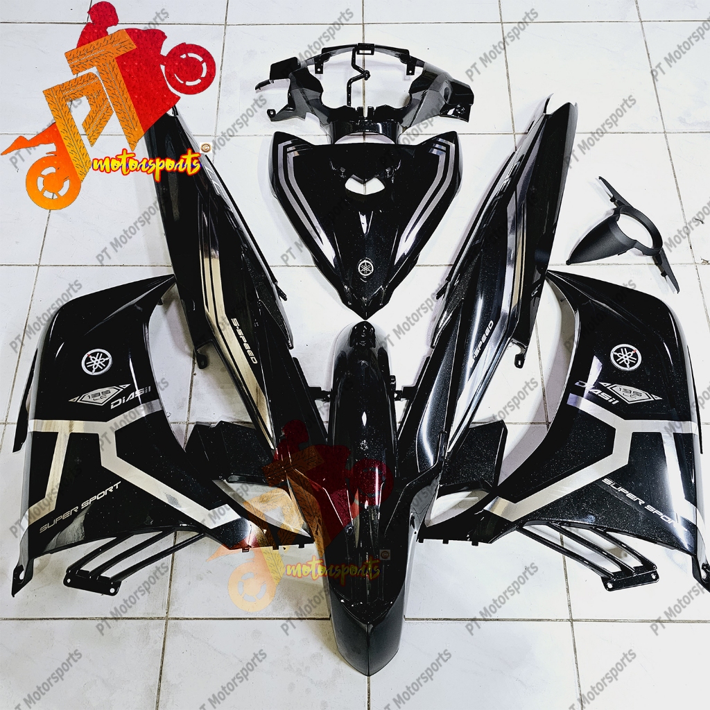 Yamaha LC 135 V2 V3 V4 V5 V6 V7 Cover Set Black Kilat Hitam Robot ...