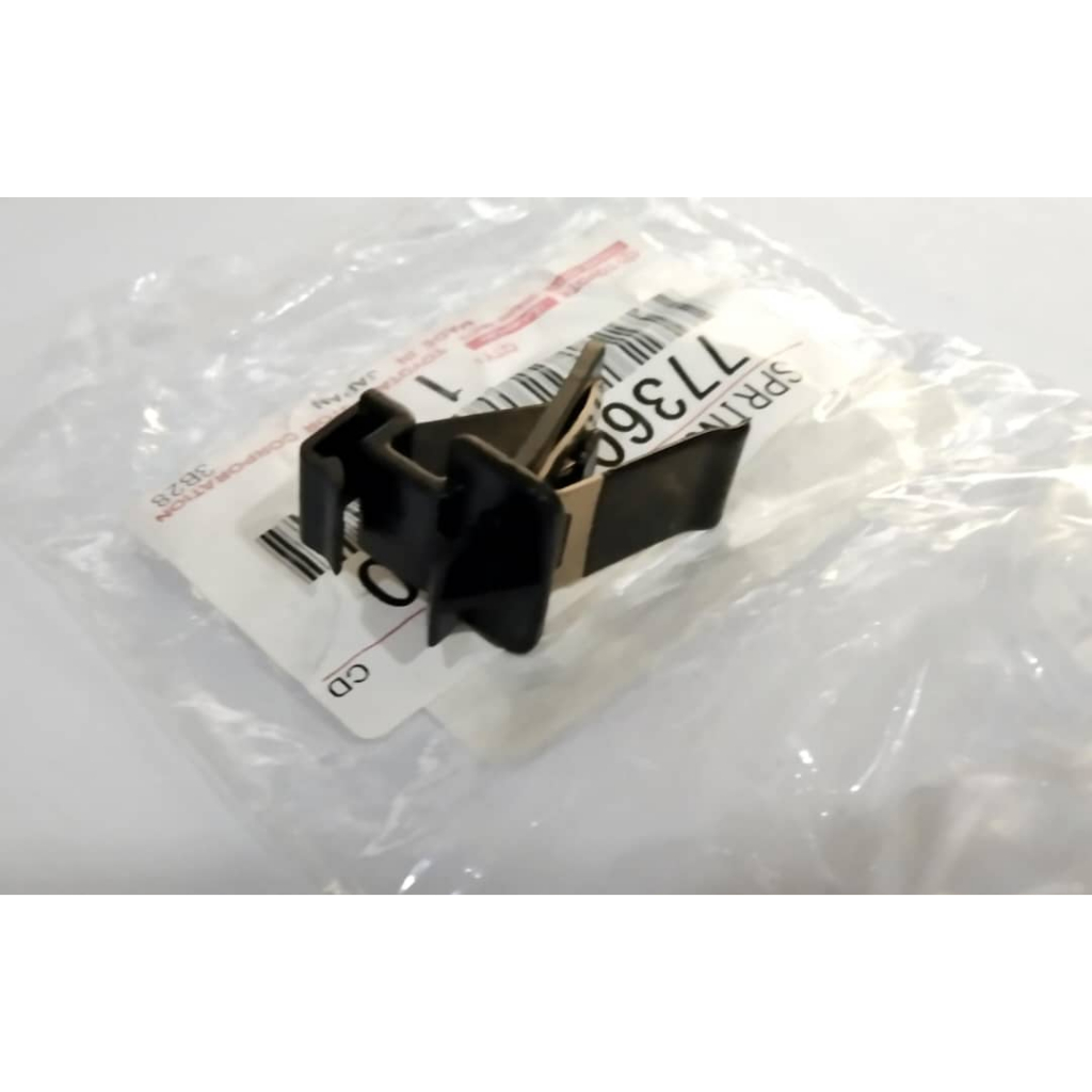 TOYOTA GENUINE FUEL LID SPRING / CLIP FOR HILUX SR KDN166 LN166 4 DOORS ...