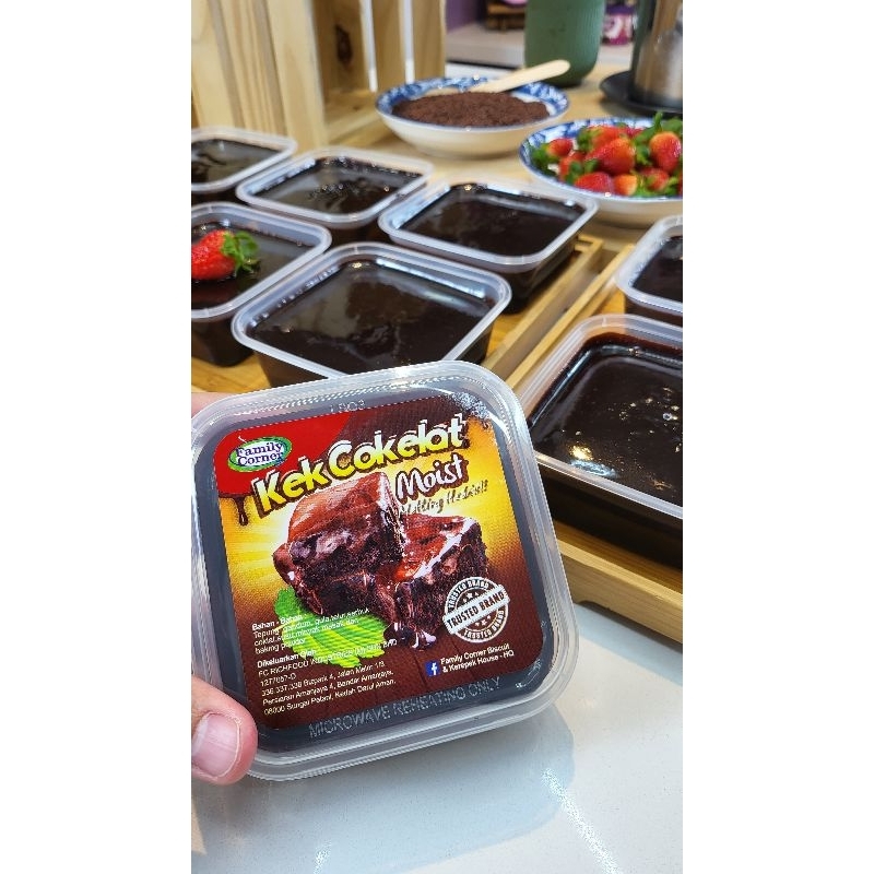 KEK COKELAT MOIST MINI PACK FAMILY CORNER [200GRAM] | Shopee Malaysia