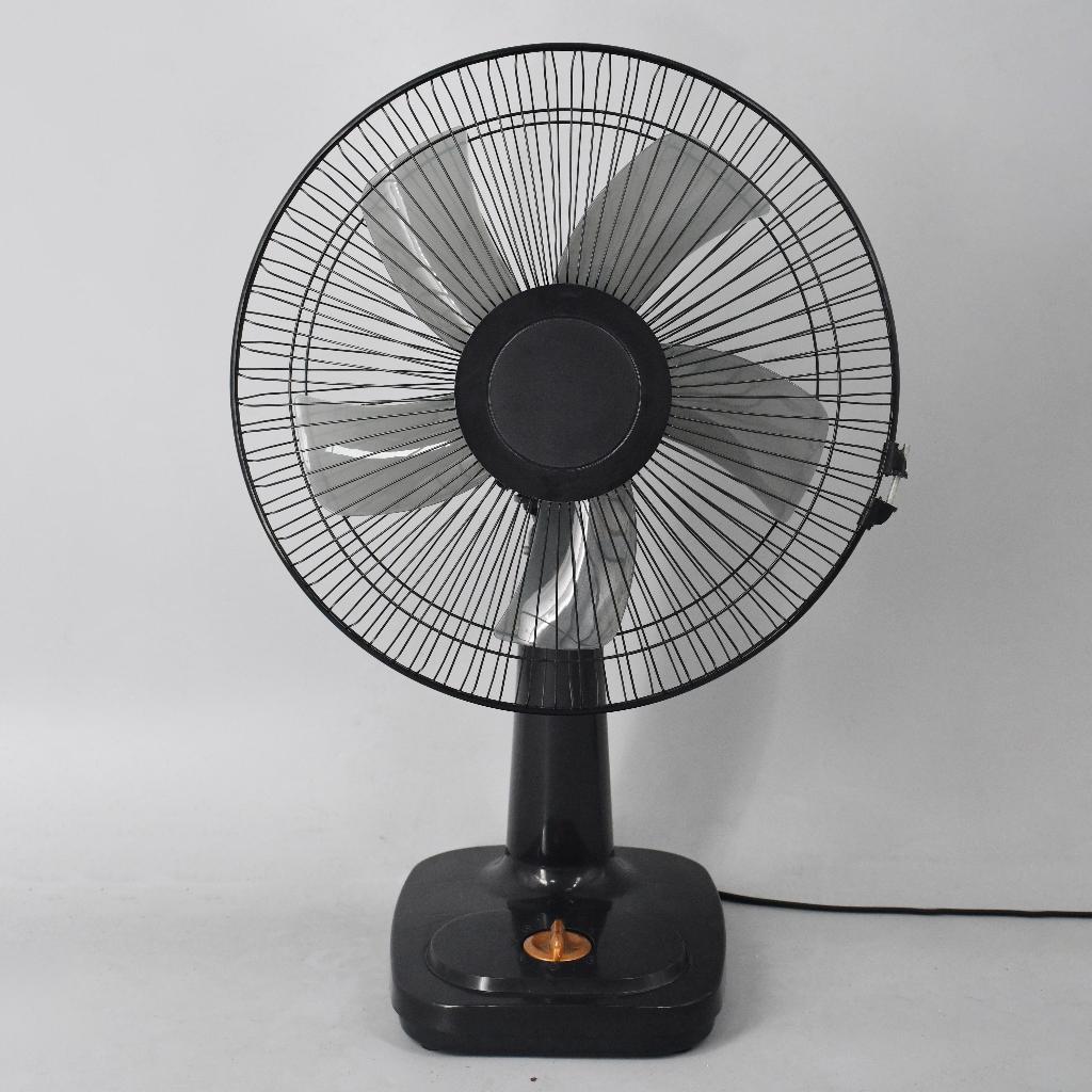 Kipas Meja 16 Inch Malaysia Plug Table Fan 5 Blades kipas Angin Kipas Mini Kipas Angin kuat ...