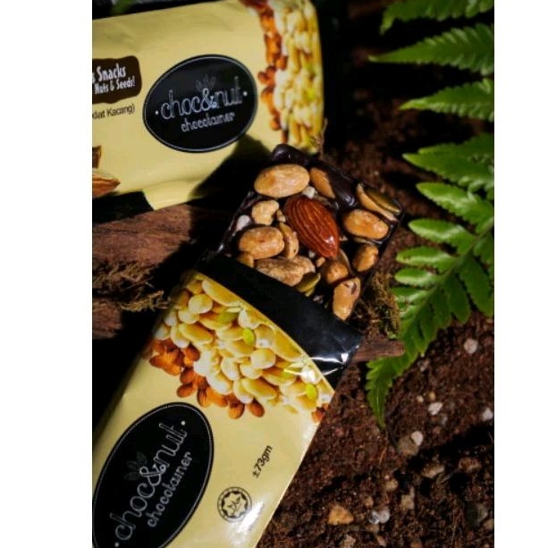 Protein Bar Energy Bar Chocotainer Chocolate Choc & Nuts Coklat Halal ...