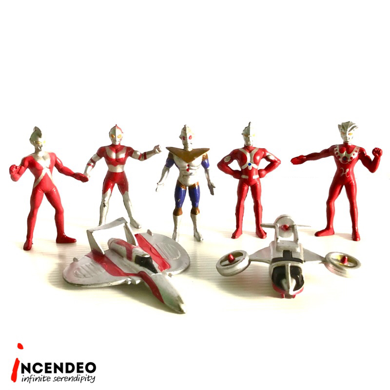 Tsuburaya Small Ultraman 5 Figures and 2 Aircrafts Toys | Shopee Malaysia