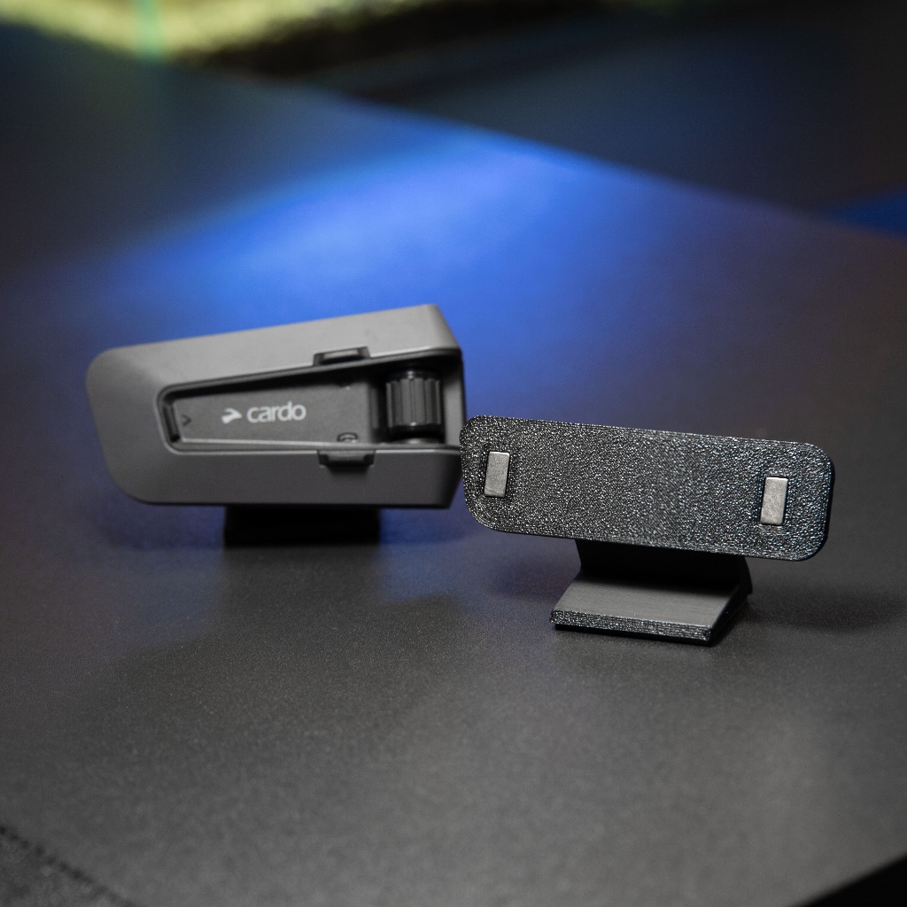 Cardo Packtalk Edge & Pro Magnetic Dock | Shopee Malaysia