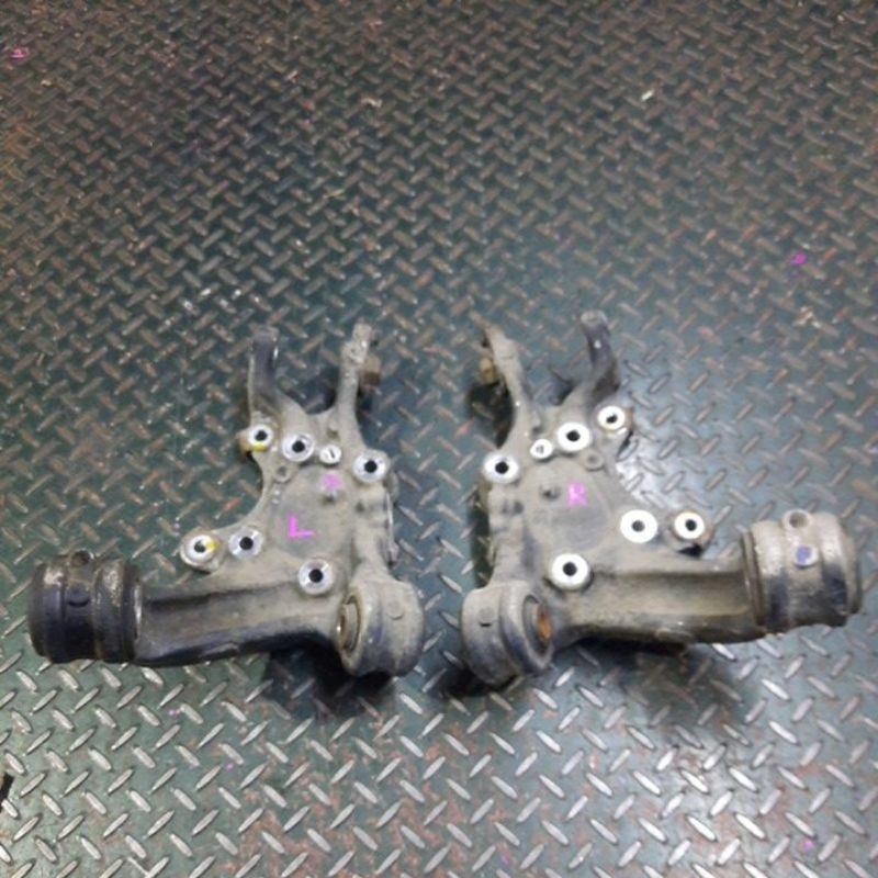 Honda civic fd1 fd2 sna rear knukle original used japan | Shopee Malaysia