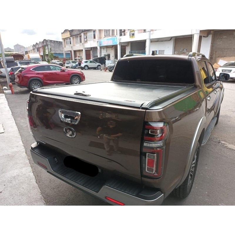 GWM Toyota hilux Revo Rocco rogue rear trunk roller shutter up lid 2016 ...