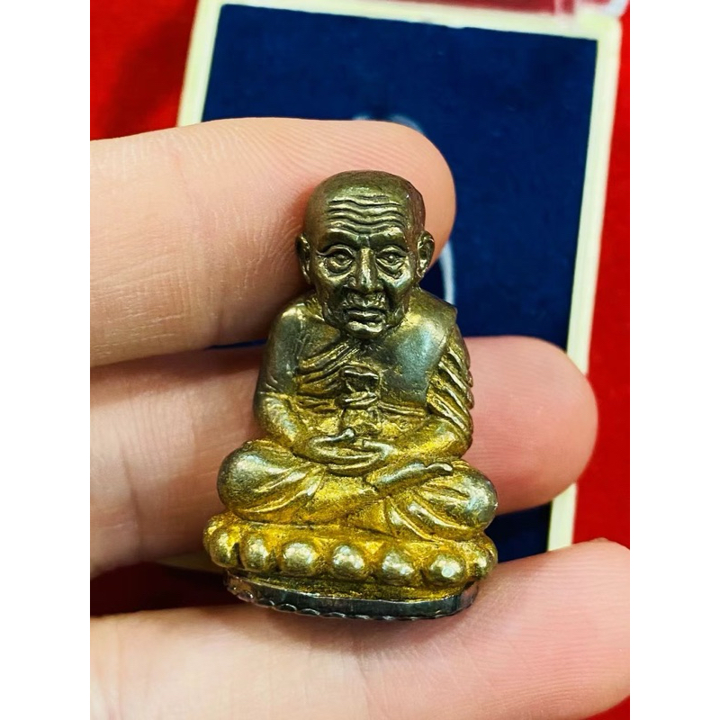 Luang Phor Daeng，Wat Rai Luang Phu Thuad BE2553 有Kring | Shopee Malaysia