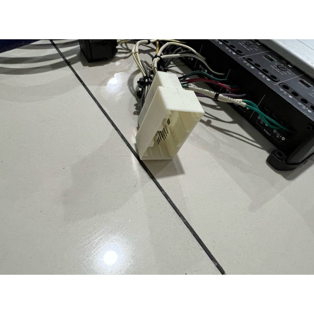 JL Audio XD800/8 v2 800w Full-Range Amplifier, with Technics PnP ...