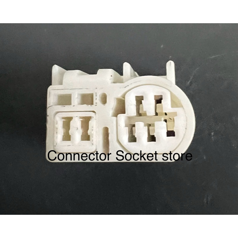 Toyota Side Mirror Socket 7 PIN | Shopee Malaysia