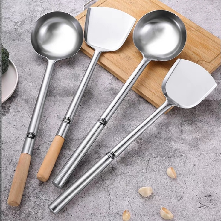 HEAVY DUTY HOTEL KITCHEN STAINLESS STEEL LADLE WITH WOOD HANDLE ...