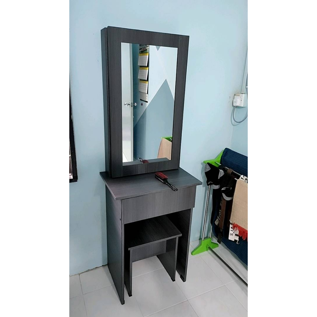 KP Cool Grey Meja Makeup Table Dressing Table With Mirror Vanity Table ...