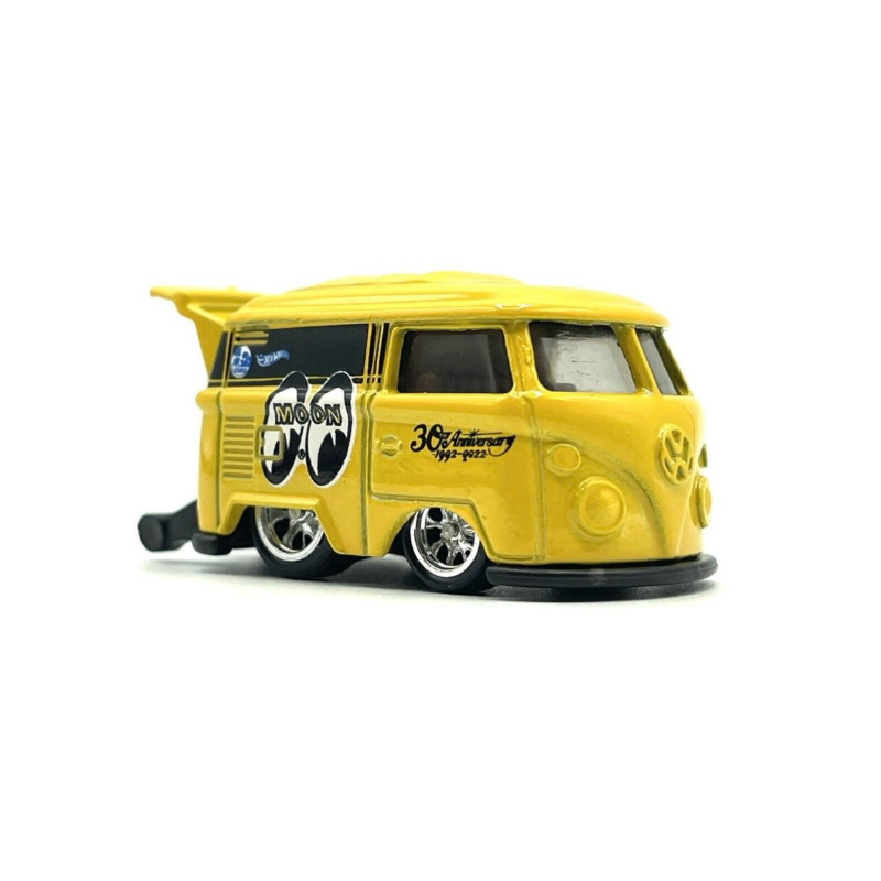 Hotwheels Yellow Volkswagen Kool Kombi (30th Anniversary & Mooneyes ...