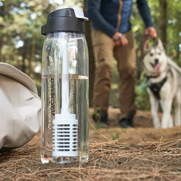 Tupperware Pure & Go Water Filter Bottle Set: menyingkirkan klorin ...