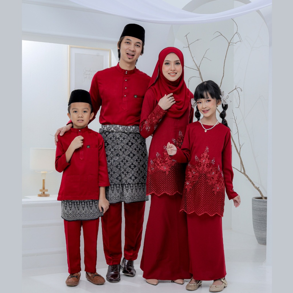 Set Family Belvana In Maroon I Kurung Moden I Set Family I Raya 2024 By ...