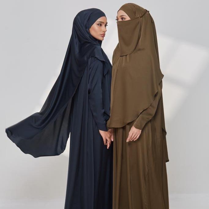 SET QAISARA ( JUBAH + KHIMAR ) Plain Striped Satin Silk | Shopee Malaysia