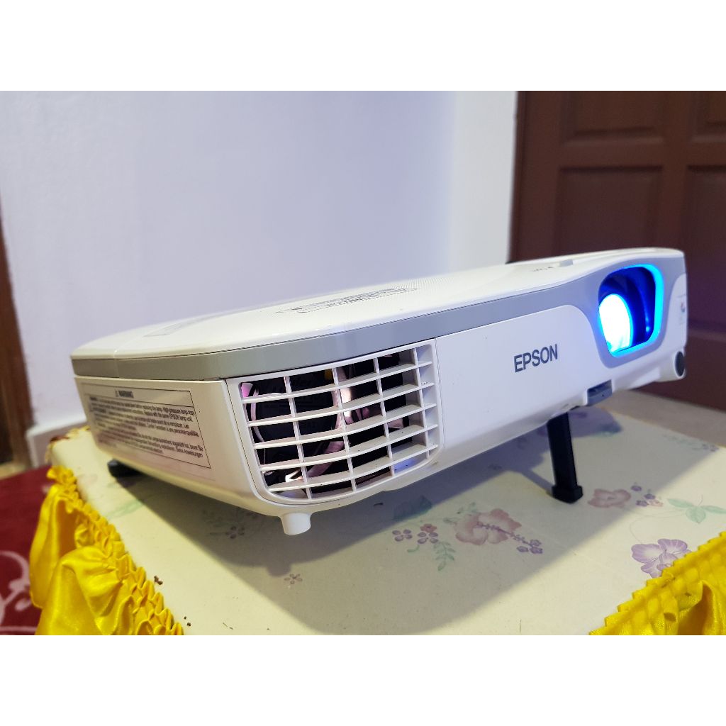 Like New Epson Projector Model EB-X11 2600 Lumens | Shopee Malaysia