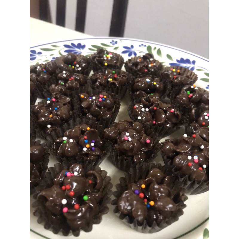 KUIH RAYA Coco Crunch Coklat Sedapp | Shopee Malaysia