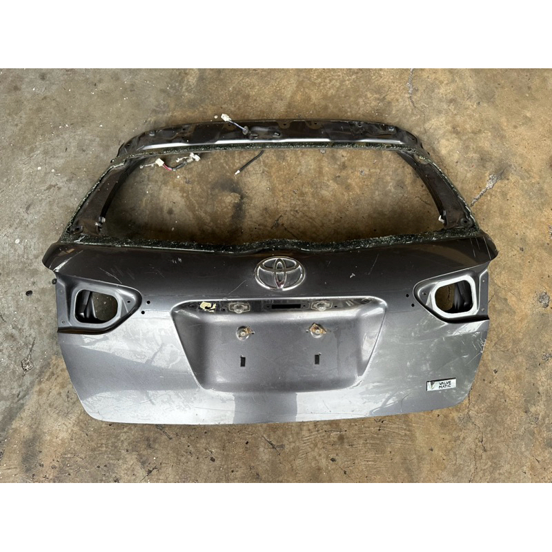 Toyota Wish ZGE20 ZGE22 rear bonnet Ori Used Japan 🇯🇵🇯🇵 | Shopee Malaysia