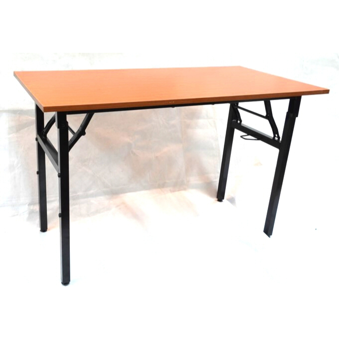 Heavy duty banquet Table / Foldable Heavy Duty size 120L X 60w x 75H cm ...