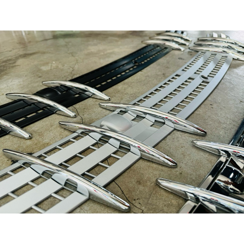 Mercedes Benz W203 W211 W219 C E CLS class front bonnet grill grille ...