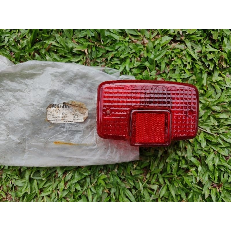 Tail lamp lens Standard(TANPA TAG YAMAHA) Y80 NOS original (4A5-84521-00) | Shopee Malaysia