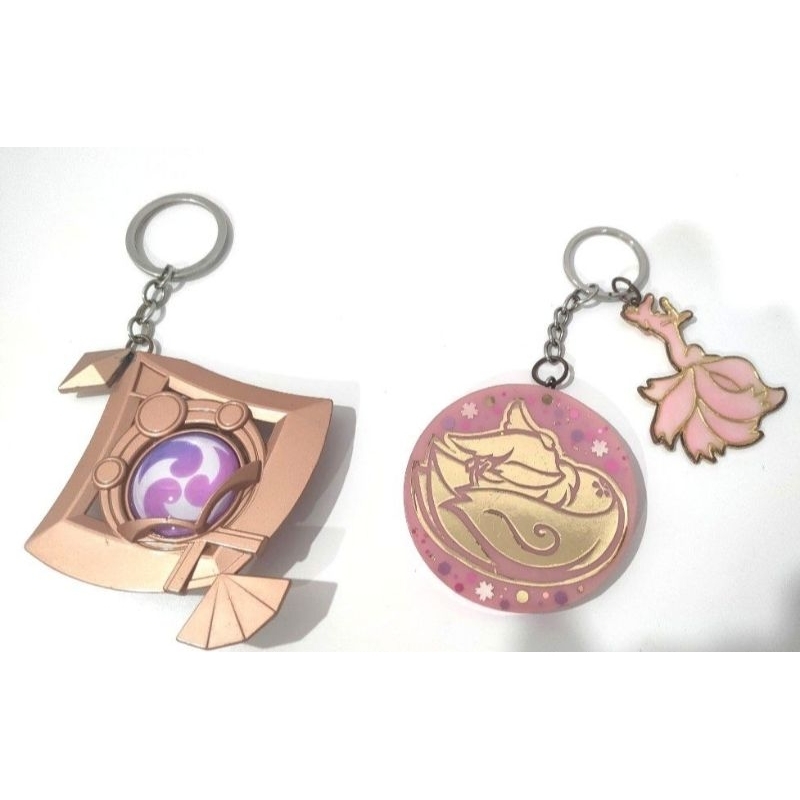 (CLEARANCE) (SET) [NON OFFICIAL] Genshin Impact Yae Miko Keychains (1 ...