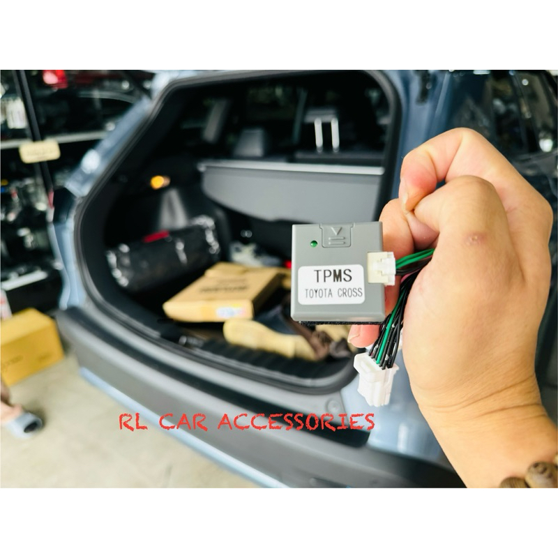 Toyota corolla cross GR HYBRID TPMS tire pressure monitor display ...